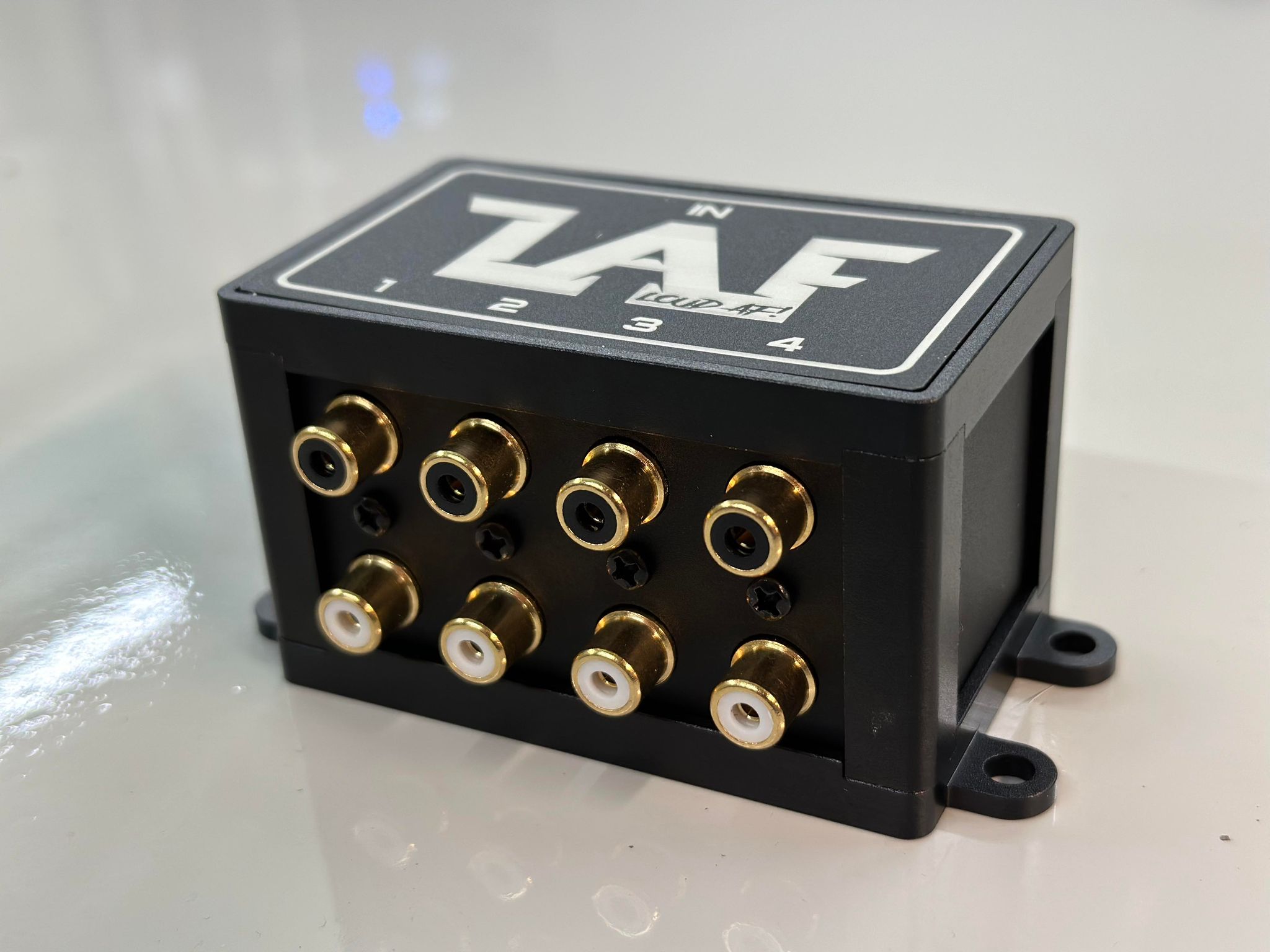 LAF - 1to4 - RCA Distribution Block – Sound Solutions Audio | Online ...